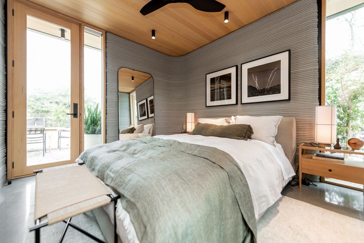 Icon House Zero - Petrified Design